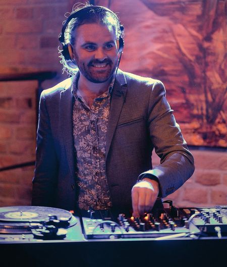 Die 10 besten DJs in der Nähe (Preisvergleich)